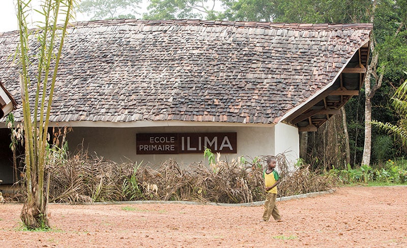 Architecture alumnus wins global public interest design award for work ...