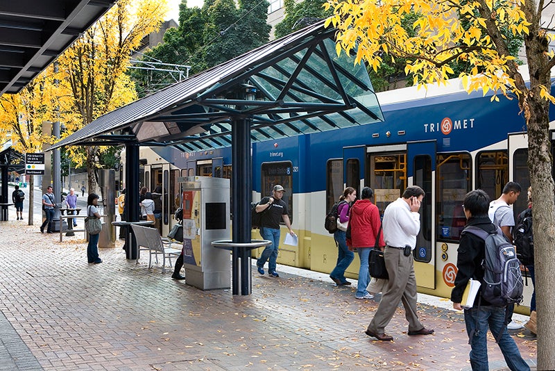 SCYP picks Portland transit agency, light rail projects for 2017–18 ...